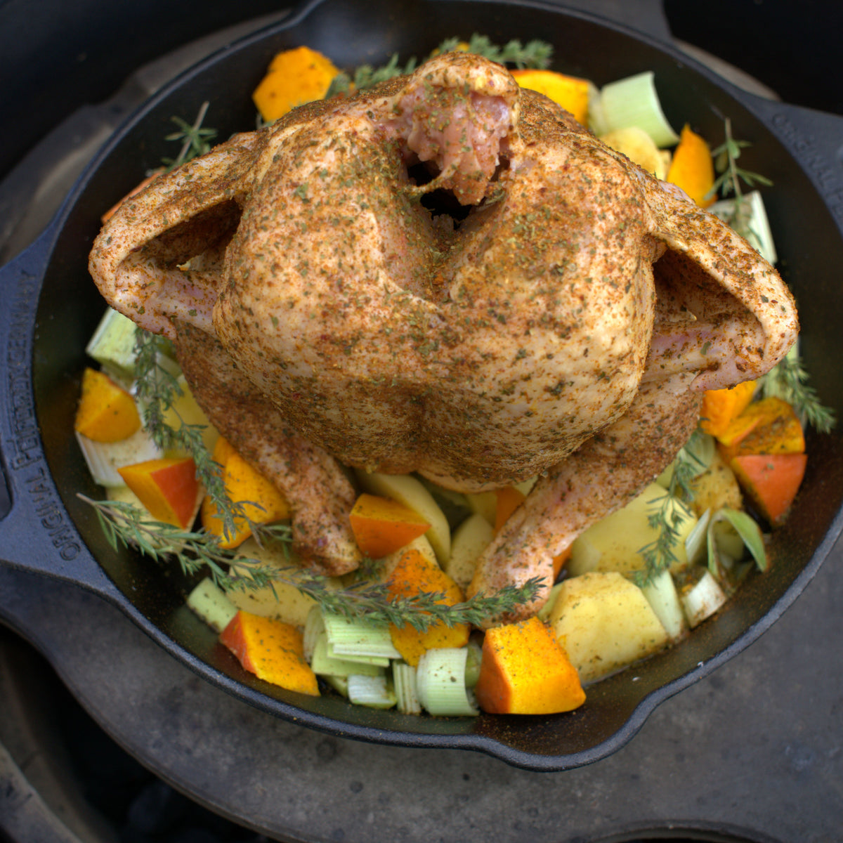 Roast chicken from cast iron poultry roaster – Petromax