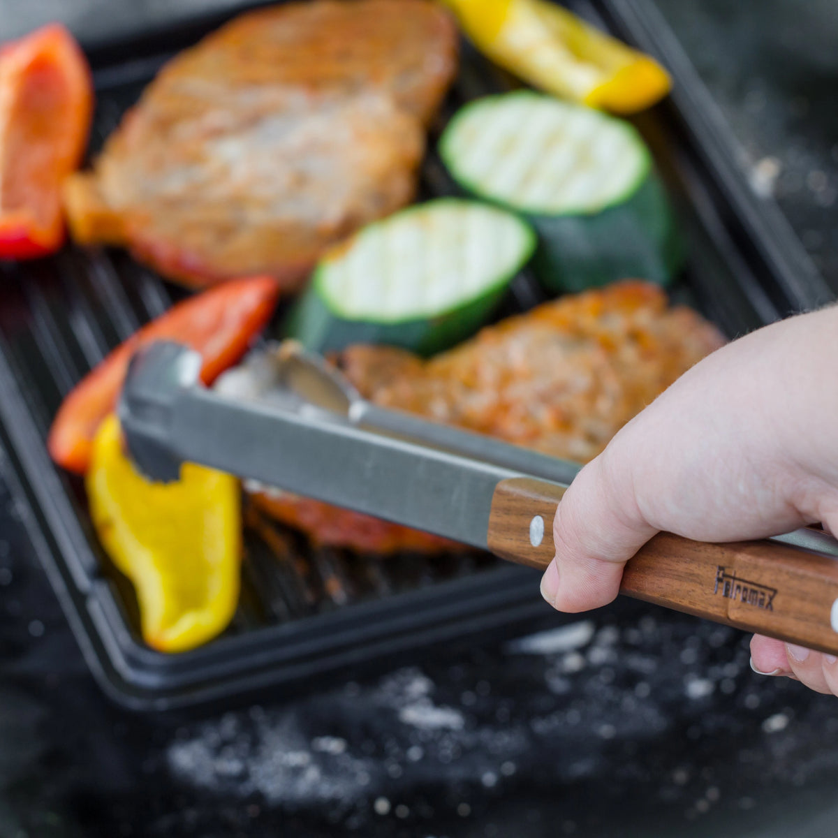 Grillzubehör kaufen - Große Auswahl, um die Natur zu genießen – Petromax